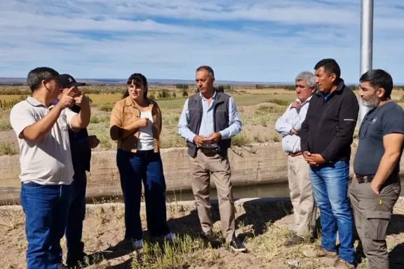 Recorrieron obras de riego en Picún Leufú | Neuquen Informa